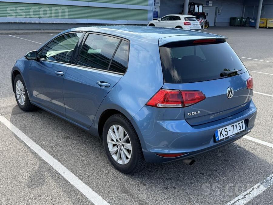 Zils Volkswagen Golf 2014 Rīga, ar dzinēja tilpumu 1.20 L un nobraukumu 257 tūkst. km par 4700 €, foto 4 vietnē AUTOMOTO.COM.LV