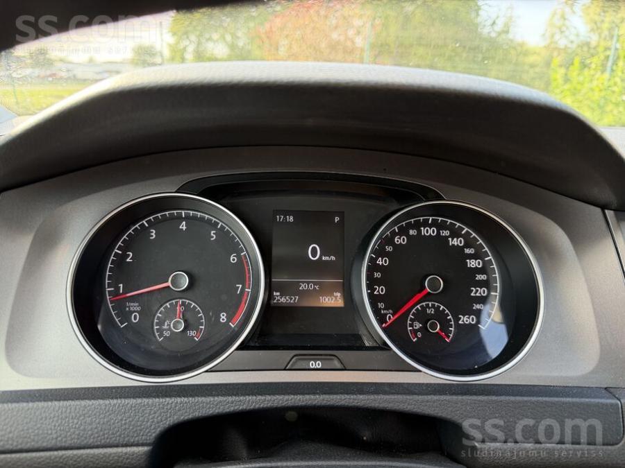 Zils Volkswagen Golf 2014 Rīga, ar dzinēja tilpumu 1.20 L un nobraukumu 257 tūkst. km par 4700 €, foto 11 vietnē AUTOMOTO.COM.LV