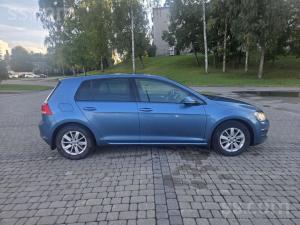 Blue Volkswagen Golf 2014 in Rezekne, with an engine capacity of 1.60 L and mileage of 125 thousand km for 6200 €, photo 5 on AUTOMOTO.COM.LV