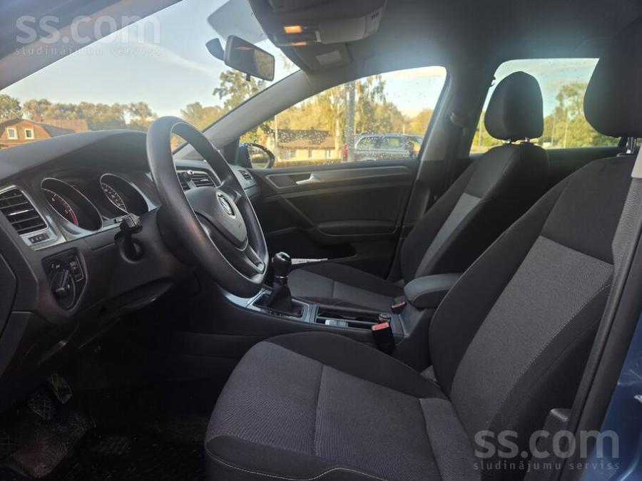 Blue Volkswagen Golf 2014 in Rezekne, with an engine capacity of 1.60 L and mileage of 125 thousand km for 6200 €, photo 11 on AUTOMOTO.COM.LV