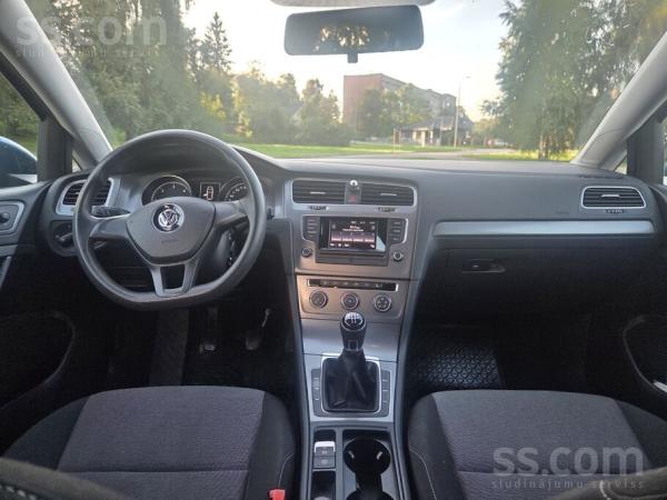 Blue Volkswagen Golf 2014 in Rezekne, with an engine capacity of 1.60 L and mileage of 125 thousand km for 6200 €, photo 10 on AUTOMOTO.COM.LV