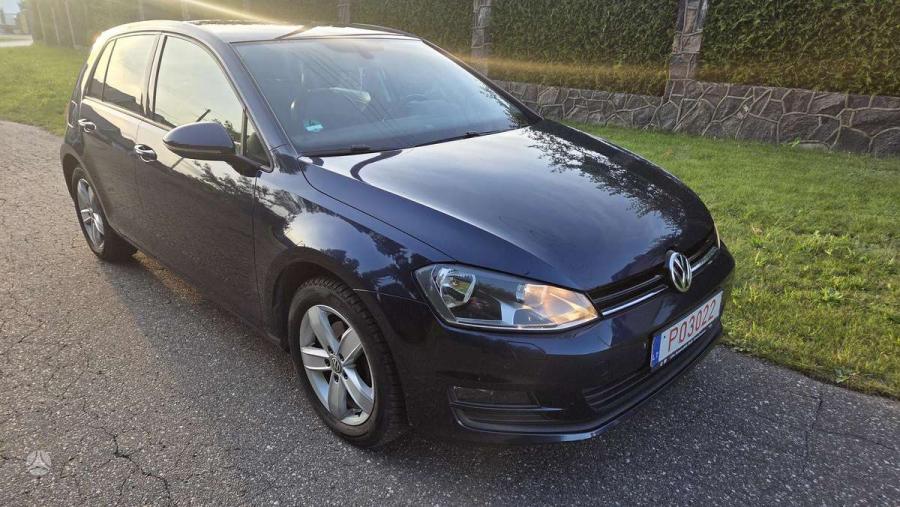 Zils Volkswagen Golf 2014 Telšiai, ar dzinēja tilpumu 1.60 L un nobraukumu 237 tūkst. km par 6700 €, foto 3 vietnē AUTOMOTO.COM.LV
