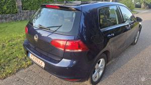 Zils Volkswagen Golf 2014 Telšiai, ar dzinēja tilpumu 1.60 L un nobraukumu 237 tūkst. km par 6700 €, foto 5 vietnē AUTOMOTO.COM.LV