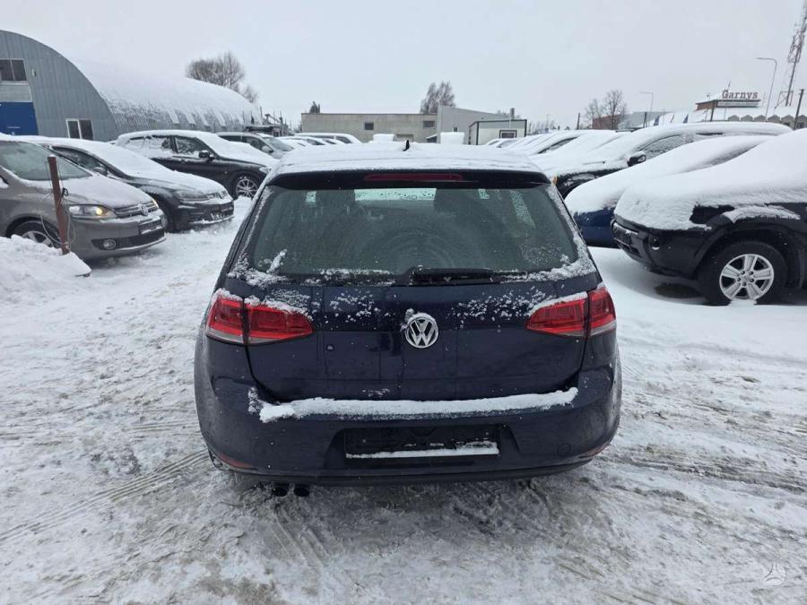 Синий Фольксваген Гольф 2015 в Мариямполе, объемом двигателя 1.97 л и пробегом 234 тыс. км за 7200 €, фото 7 на AUTOMOTO.COM.LV