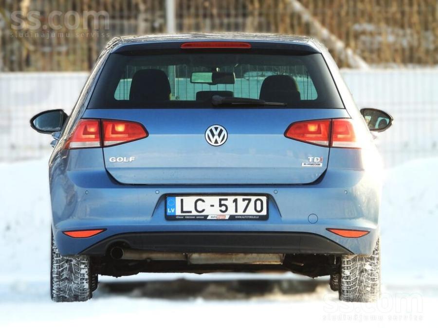 Blue Volkswagen Golf 2015 in Riga, with an engine capacity of 1.60 L and mileage of 370 thousand km for 6490 €, photo 6 on AUTOMOTO.COM.LV
