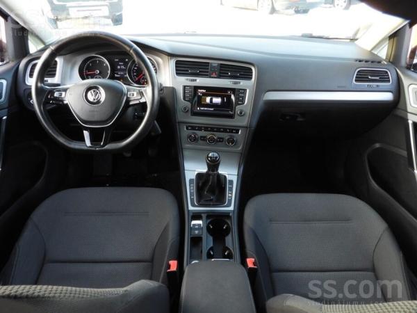Blue Volkswagen Golf 2015 in Riga, with an engine capacity of 1.60 L and mileage of 370 thousand km for 6490 €, photo 10 on AUTOMOTO.COM.LV