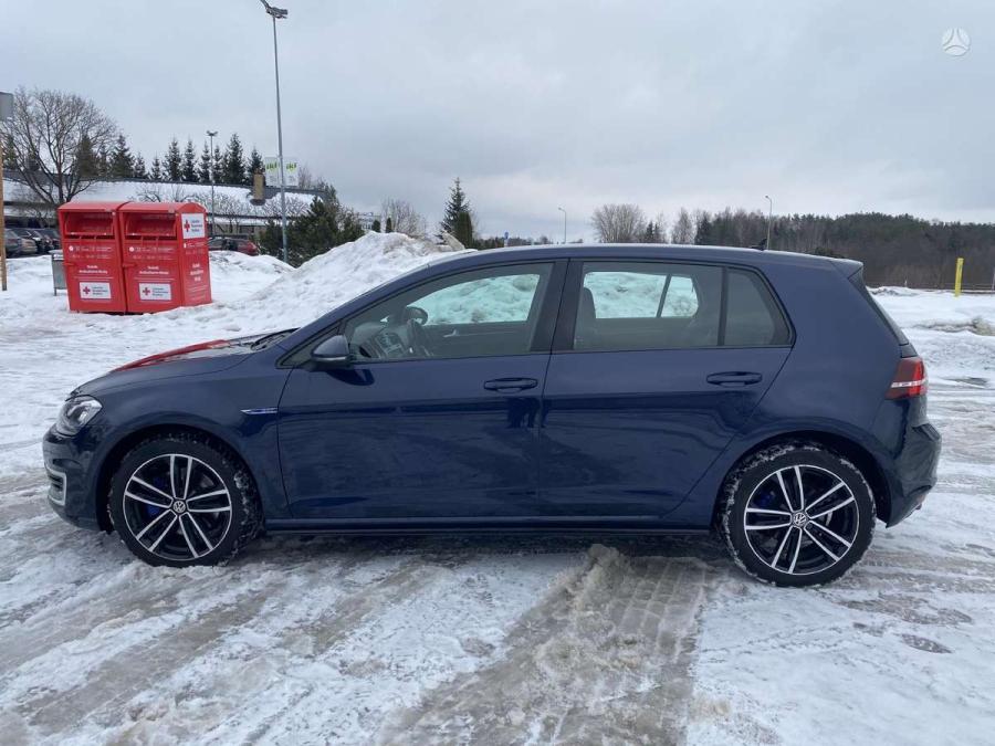 Zils Volkswagen Golf 2015 Trakai, ar dzinēja tilpumu 1.40 L un nobraukumu 206 tūkst. km par 9600 €, foto 8 vietnē AUTOMOTO.COM.LV