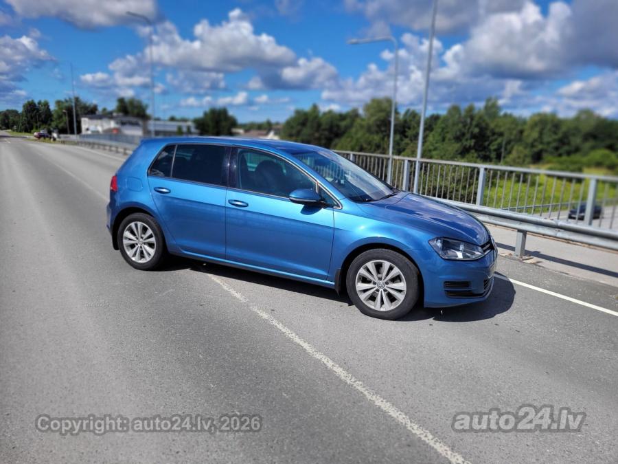 Blue Volkswagen Golf 2015 in Tallinn, with an engine capacity of 1.40 L and mileage of 86 thousand km for 10000 €, photo 5 on AUTOMOTO.COM.LV