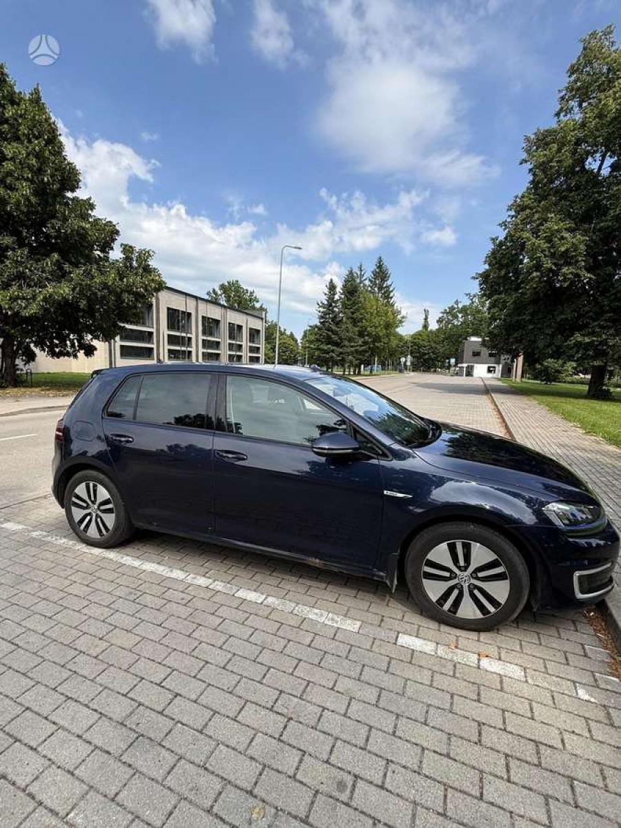 Zils Volkswagen Golf 2015 Tauragė, ar dzinēja tilpumu 0.00 L un nobraukumu 90 tūkst. km par 7260 €, foto 6 vietnē AUTOMOTO.COM.LV