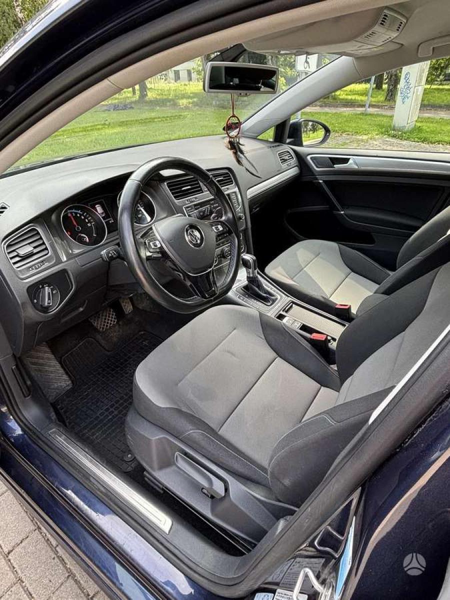 Zils Volkswagen Golf 2015 Tauragė, ar dzinēja tilpumu 0.00 L un nobraukumu 90 tūkst. km par 7260 €, foto 8 vietnē AUTOMOTO.COM.LV