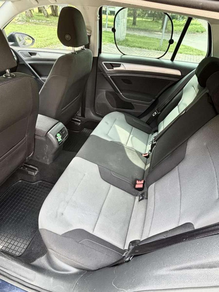 Zils Volkswagen Golf 2015 Tauragė, ar dzinēja tilpumu 0.00 L un nobraukumu 90 tūkst. km par 7260 €, foto 9 vietnē AUTOMOTO.COM.LV