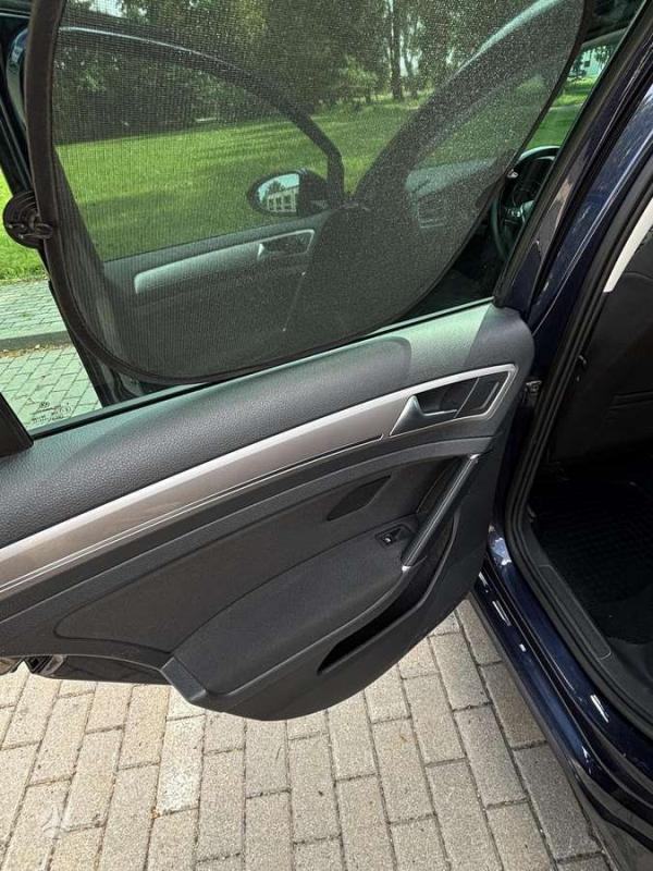 Zils Volkswagen Golf 2015 Tauragė, ar dzinēja tilpumu 0.00 L un nobraukumu 90 tūkst. km par 7260 €, foto 9 vietnē AUTOMOTO.COM.LV