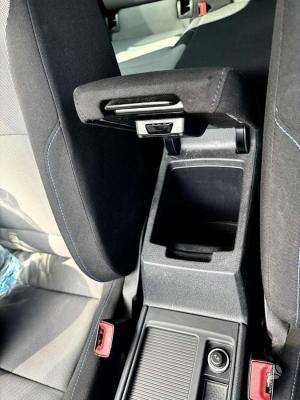 Zils Volkswagen Golf 2015 Tauragė, ar dzinēja tilpumu 0.00 L un nobraukumu 90 tūkst. km par 7260 €, foto 28 vietnē AUTOMOTO.COM.LV