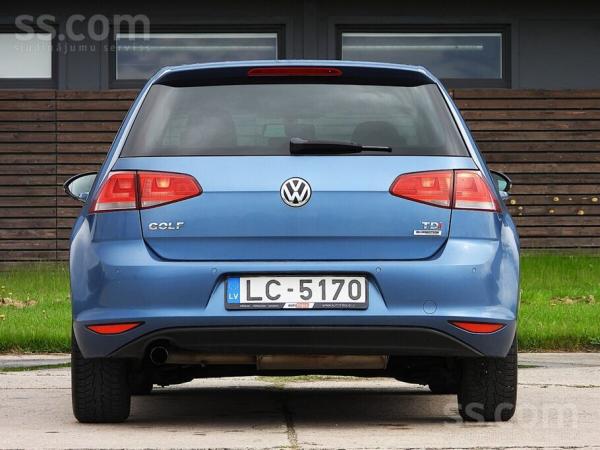 Zils Volkswagen Golf 2015 Rīga, ar dzinēja tilpumu 1.60 L un nobraukumu 370 tūkst. km par 6490 €, foto 6 vietnē AUTOMOTO.COM.LV