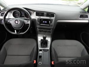 Blue Volkswagen Golf 2015 in Riga, with an engine capacity of 1.60 L and mileage of 370 thousand km for 6490 €, photo 11 on AUTOMOTO.COM.LV