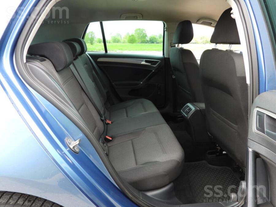 Blue Volkswagen Golf 2015 in Riga, with an engine capacity of 1.60 L and mileage of 370 thousand km for 6490 €, photo 17 on AUTOMOTO.COM.LV