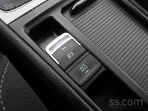 Blue Volkswagen Golf 2015 in Riga, with an engine capacity of 1.60 L and mileage of 370 thousand km for 6490 €, photo 25 on AUTOMOTO.COM.LV