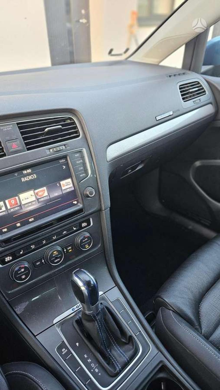 Blue Volkswagen Golf 2015 in Kaunas, with an engine capacity of 0.00 L and mileage of 203 thousand km for 6500 €, photo 10 on AUTOMOTO.COM.LV