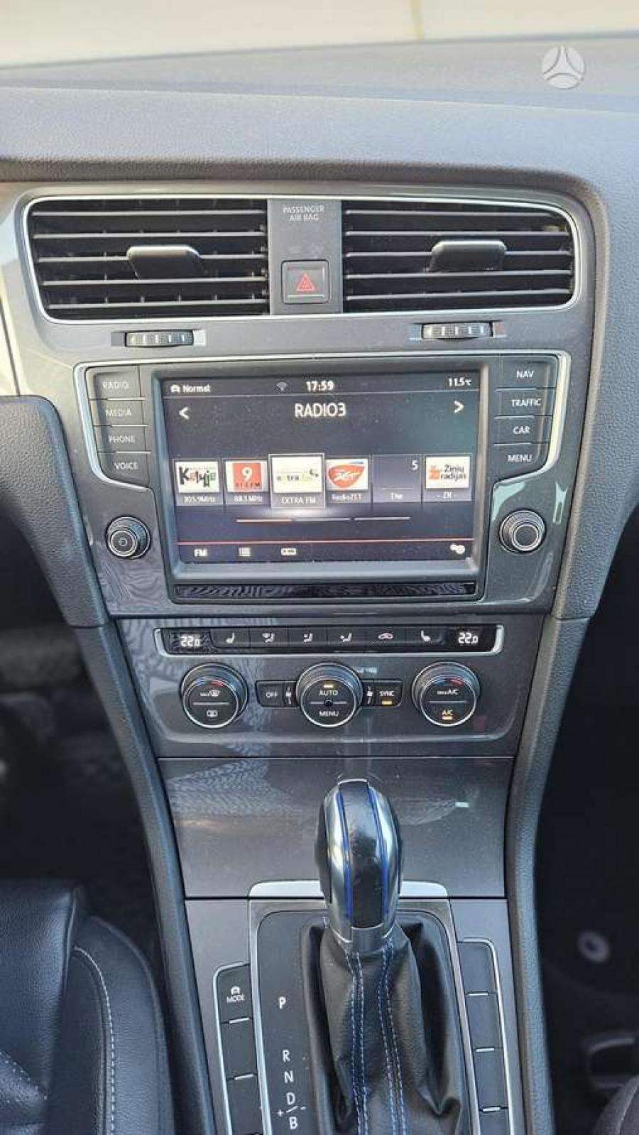 Blue Volkswagen Golf 2015 in Kaunas, with an engine capacity of 0.00 L and mileage of 203 thousand km for 6500 €, photo 14 on AUTOMOTO.COM.LV