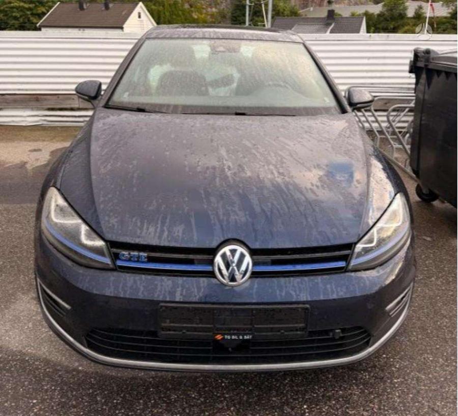 Zils Volkswagen Golf 2015 Viļņa, ar dzinēja tilpumu 1.40 L un nobraukumu 170 tūkst. km par 8750 €, foto 3 vietnē AUTOMOTO.COM.LV