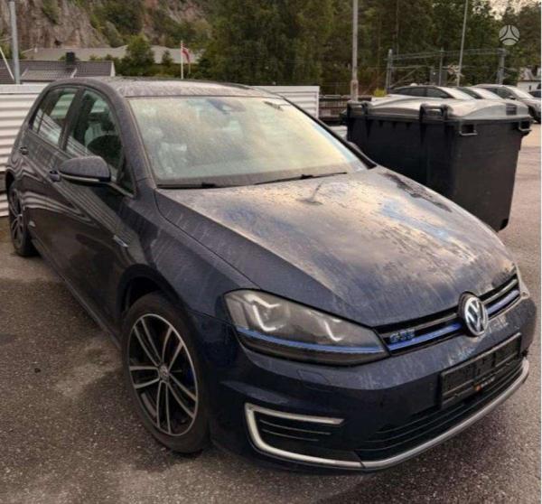 Zils Volkswagen Golf 2015 Viļņa, ar dzinēja tilpumu 1.40 L un nobraukumu 170 tūkst. km par 8750 €, foto 3 vietnē AUTOMOTO.COM.LV