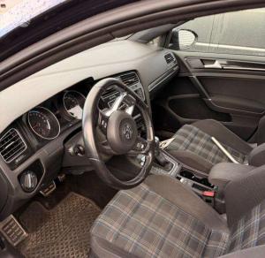 Zils Volkswagen Golf 2015 Viļņa, ar dzinēja tilpumu 1.40 L un nobraukumu 170 tūkst. km par 8750 €, foto 8 vietnē AUTOMOTO.COM.LV