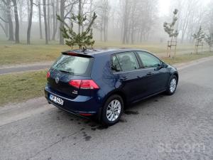 Blue Volkswagen Golf 2016 in Riga, with an engine capacity of 1.20 L and mileage of 77 thousand km for 10500 €, photo 4 on AUTOMOTO.COM.LV