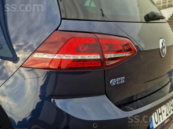 Blue Volkswagen Golf 2016 in Riga, with an engine capacity of 1.40 L and mileage of 219 thousand km for 11555 €, photo 9 on AUTOMOTO.COM.LV