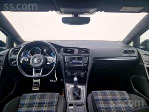 Zils Volkswagen Golf 2016 Rīga, ar dzinēja tilpumu 1.40 L un nobraukumu 219 tūkst. km par 11555 €, foto 13 vietnē AUTOMOTO.COM.LV