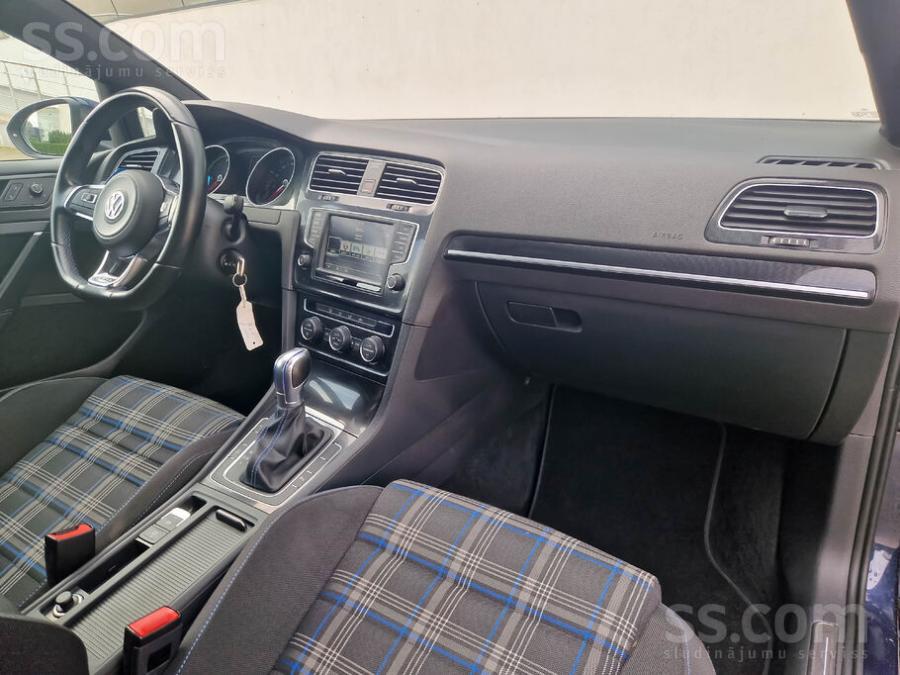 Zils Volkswagen Golf 2016 Rīga, ar dzinēja tilpumu 1.40 L un nobraukumu 219 tūkst. km par 11555 €, foto 17 vietnē AUTOMOTO.COM.LV