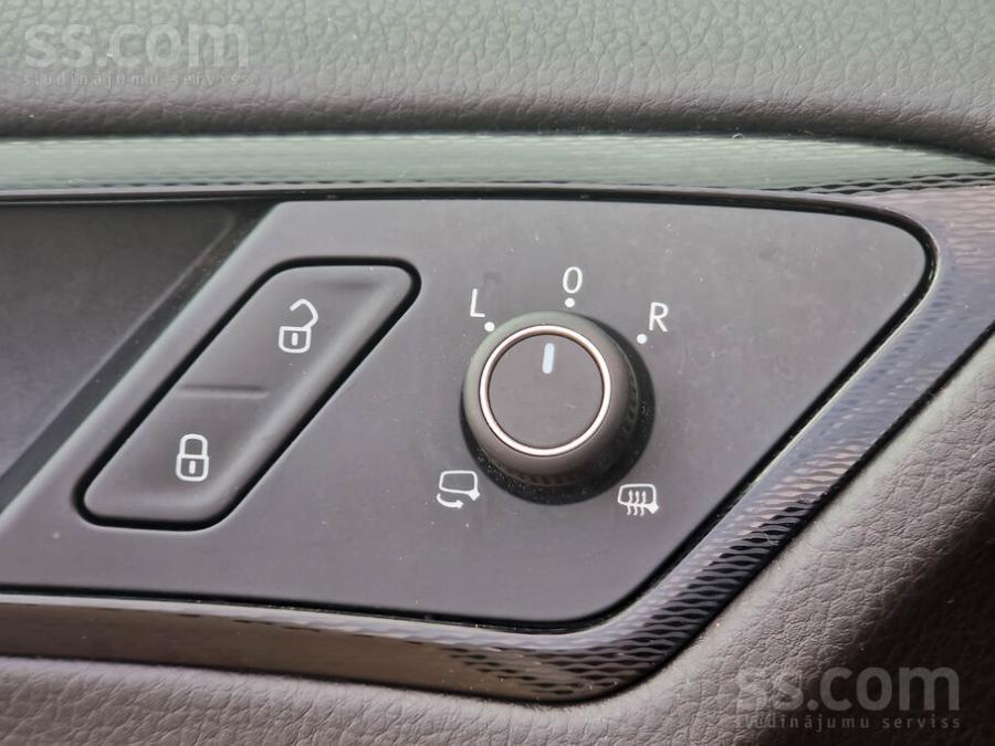 Zils Volkswagen Golf 2016 Rīga, ar dzinēja tilpumu 1.40 L un nobraukumu 219 tūkst. km par 11555 €, foto 21 vietnē AUTOMOTO.COM.LV
