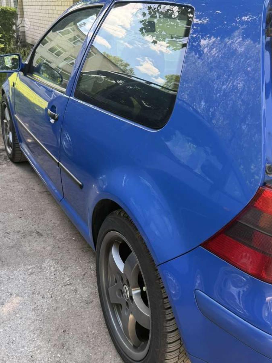 Zils Volkswagen Golf 2016 Viļņa, ar dzinēja tilpumu 1.90 L un nobraukumu 323 tūkst. km par 2500 €, foto 4 vietnē AUTOMOTO.COM.LV