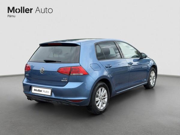 Blue Volkswagen Golf 2016 in Parnu, with an engine capacity of 1.40 L and mileage of 202 thousand km for 8750 €, photo 2 on AUTOMOTO.COM.LV