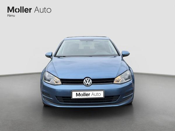 Blue Volkswagen Golf 2016 in Parnu, with an engine capacity of 1.40 L and mileage of 202 thousand km for 8750 €, photo 3 on AUTOMOTO.COM.LV