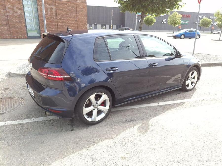 Blue Volkswagen Golf 2016 in Riga, with an engine capacity of 2.00 L and mileage of 116 thousand km for 15200 €, photo 5 on AUTOMOTO.COM.LV