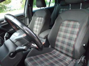Blue Volkswagen Golf 2016 in Riga, with an engine capacity of 2.00 L and mileage of 116 thousand km for 15200 €, photo 8 on AUTOMOTO.COM.LV