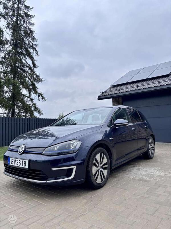 Zils Volkswagen Golf 2016 Šauļi, ar dzinēja tilpumu 0.00 L un nobraukumu 105 tūkst. km par 7250 €, foto 1 vietnē AUTOMOTO.COM.LV