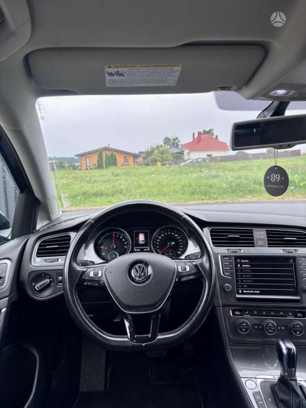 Zils Volkswagen Golf 2016 Šauļi, ar dzinēja tilpumu 0.00 L un nobraukumu 105 tūkst. km par 7250 €, foto 10 vietnē AUTOMOTO.COM.LV