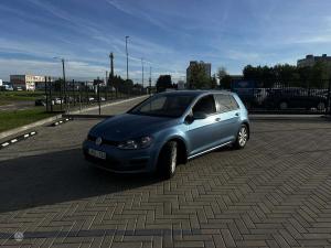 Blue Volkswagen Golf 2016 in Kaunas, with an engine capacity of 1.40 L and mileage of 203 thousand km for 8150 €, photo 3 on AUTOMOTO.COM.LV