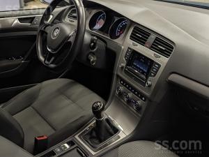 Zils Volkswagen Golf 2016 Jūrmala, ar dzinēja tilpumu 2.00 L un nobraukumu 204 tūkst. km par 8950 €, foto 23 vietnē AUTOMOTO.COM.LV