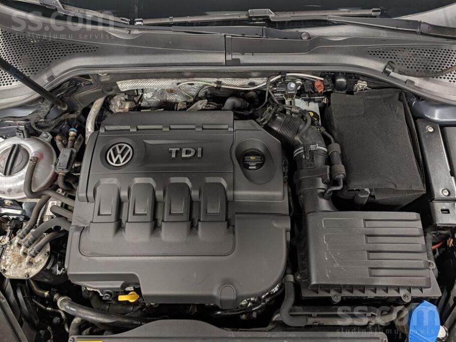 Zils Volkswagen Golf 2016 Jūrmala, ar dzinēja tilpumu 2.00 L un nobraukumu 204 tūkst. km par 8950 €, foto 26 vietnē AUTOMOTO.COM.LV