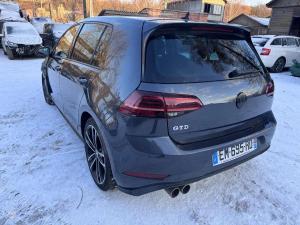Blue Volkswagen Golf 2017 in Kaunas, with an engine capacity of 1.97 L and mileage of 110 thousand km for 6950 €, photo 6 on AUTOMOTO.COM.LV
