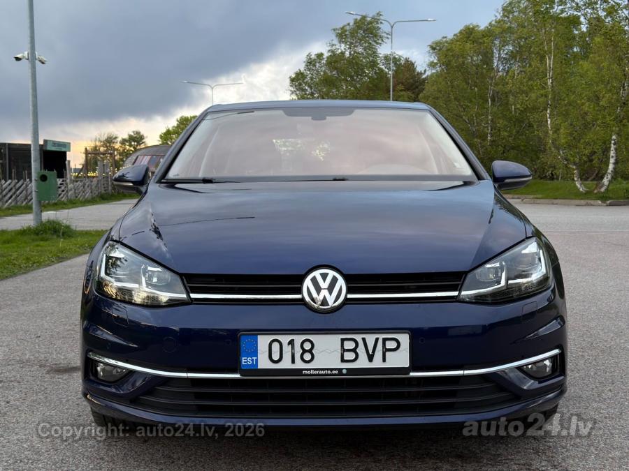 Blue Volkswagen Golf 2017 in Tallinn, with an engine capacity of 1.50 L and mileage of 154 thousand km for 12900 €, photo 3 on AUTOMOTO.COM.LV