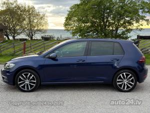 Blue Volkswagen Golf 2017 in Tallinn, with an engine capacity of 1.50 L and mileage of 154 thousand km for 12900 €, photo 5 on AUTOMOTO.COM.LV