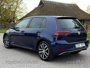 Blue Volkswagen Golf 2017 in Tallinn, with an engine capacity of 1.50 L and mileage of 154 thousand km for 12900 €, photo 6 on AUTOMOTO.COM.LV