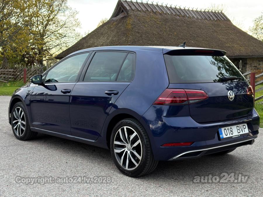 Blue Volkswagen Golf 2017 in Tallinn, with an engine capacity of 1.50 L and mileage of 154 thousand km for 12900 €, photo 6 on AUTOMOTO.COM.LV