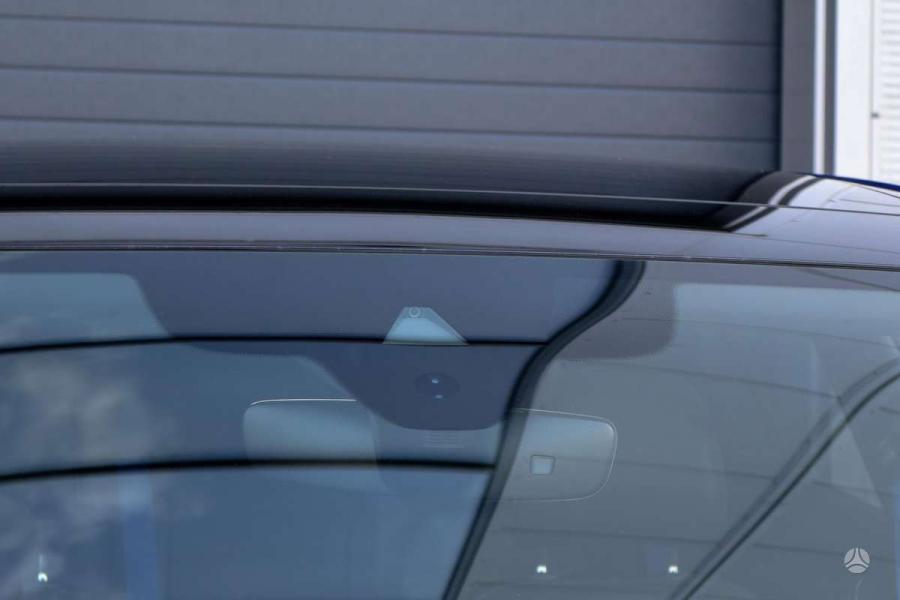 Zils Volkswagen Golf 2017 Kauņa, ar dzinēja tilpumu 1.98 L un nobraukumu 153 tūkst. km par 23999 €, foto 16 vietnē AUTOMOTO.COM.LV