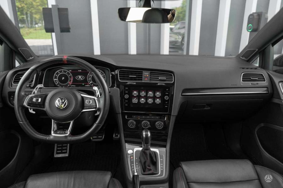 Zils Volkswagen Golf 2017 Viļņa, ar dzinēja tilpumu 1.98 L un nobraukumu 148 tūkst. km par 17900 €, foto 16 vietnē AUTOMOTO.COM.LV