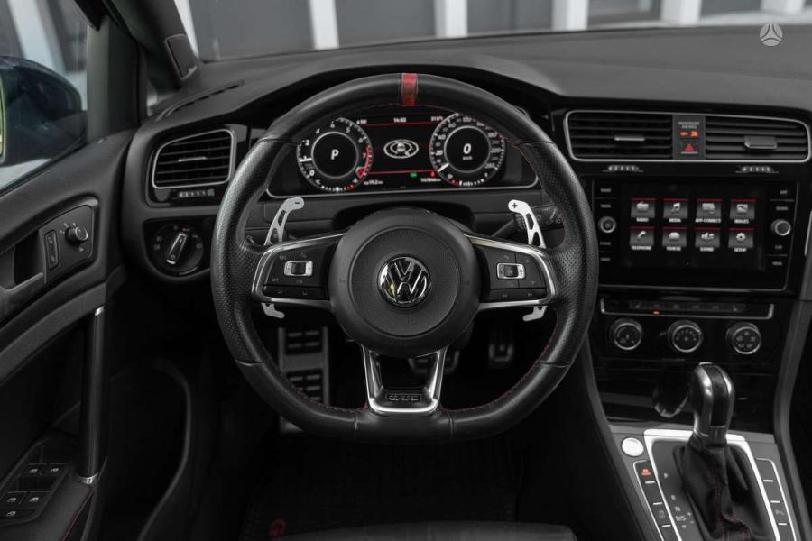 Zils Volkswagen Golf 2017 Viļņa, ar dzinēja tilpumu 1.98 L un nobraukumu 148 tūkst. km par 17900 €, foto 22 vietnē AUTOMOTO.COM.LV
