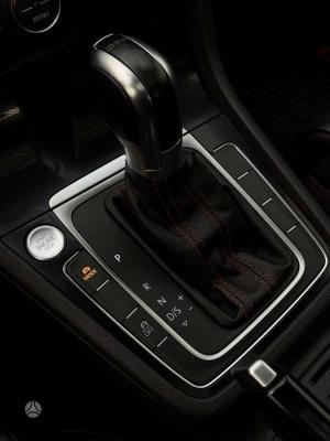 Zils Volkswagen Golf 2017 Viļņa, ar dzinēja tilpumu 1.98 L un nobraukumu 130 tūkst. km par 13400 €, foto 20 vietnē AUTOMOTO.COM.LV